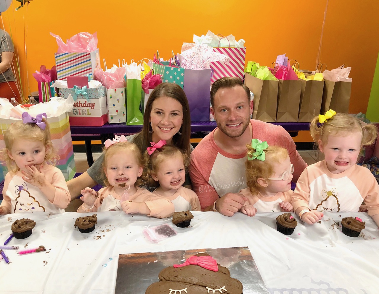 Busby Quintuplets 3rd Birthday – It's a Buzz World